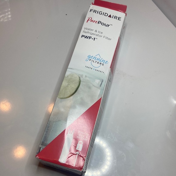 Frigidaire | Kitchen | Frigidaire Fppwfu Purepour Pwf1 Water Filter ...
